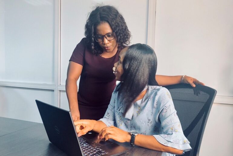 8 Signs You're Ready for Senior-level Roles in Your Industry ...